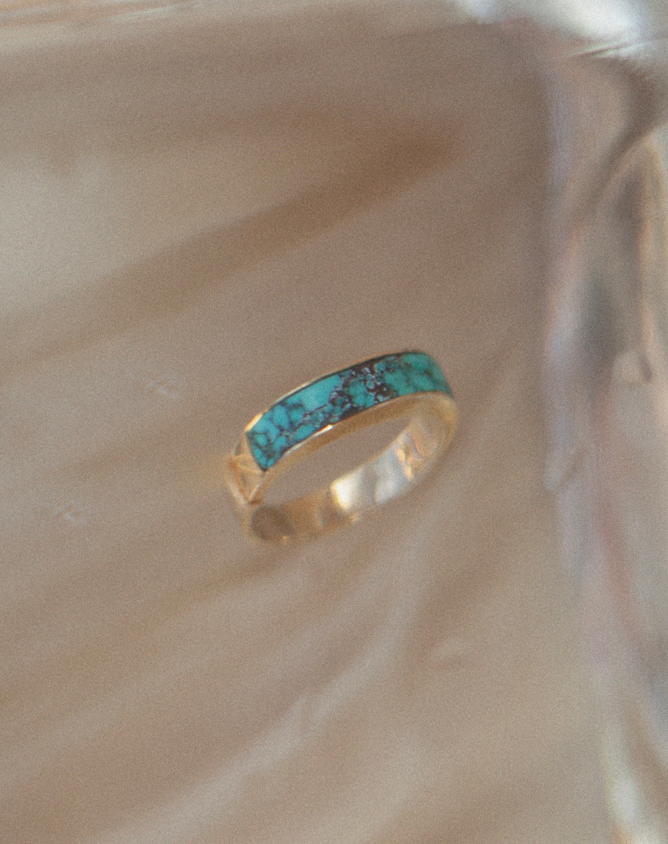 Ria Ring – Mountainside