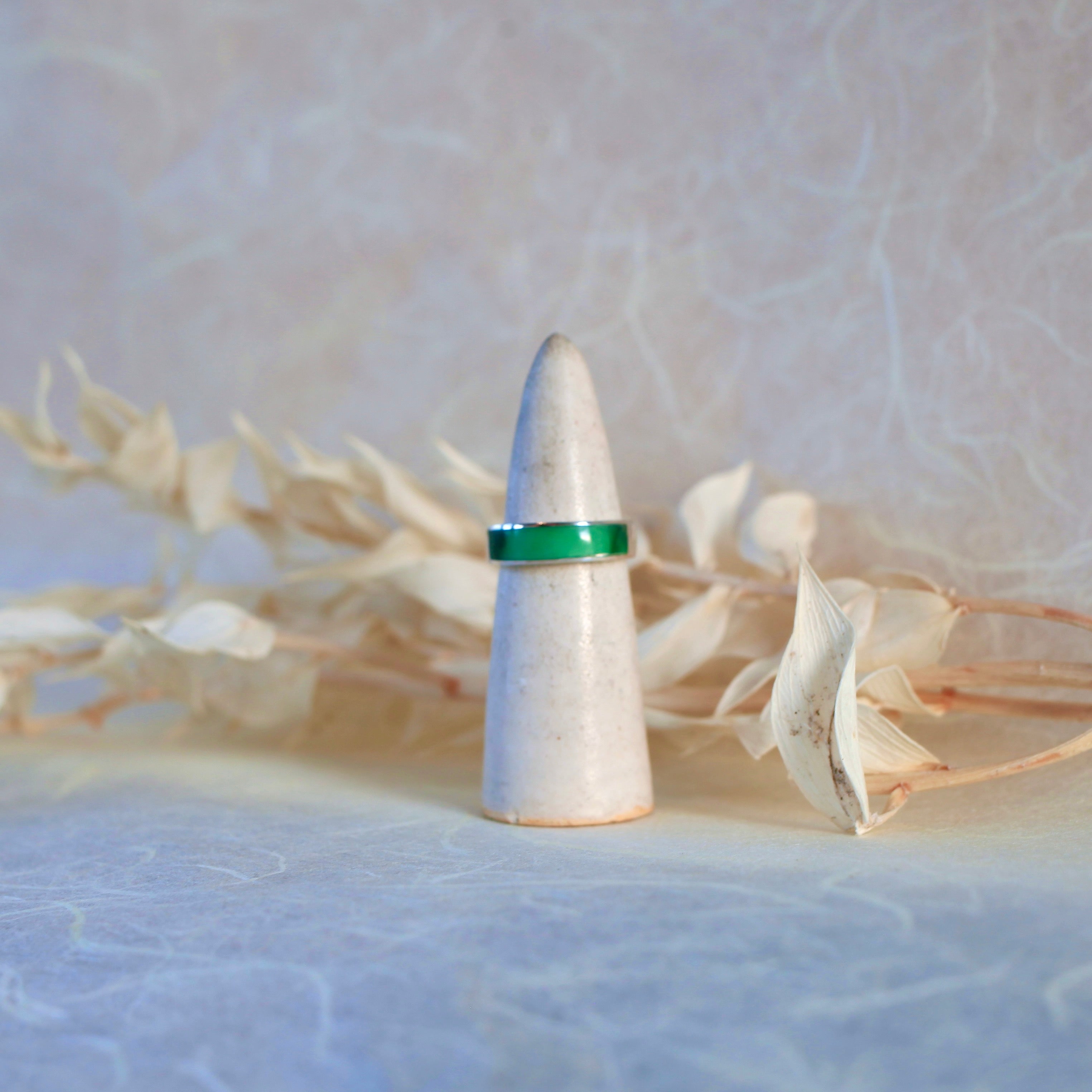 Ria Ring – Mountainside